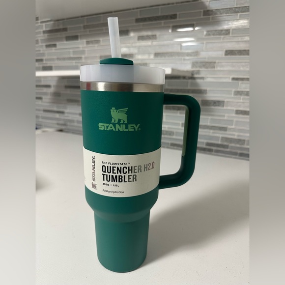 Stanley | Kitchen | Stanley 4oz Flowstate H20 Quencher Tumbler In ...